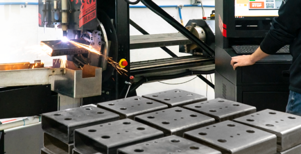 Dragon A400 CNC tube and pipe plasma cutter